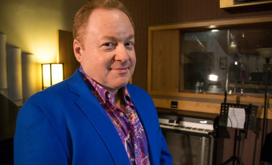 Playing and Singing as a Solo Performer: An Introduction for the ...