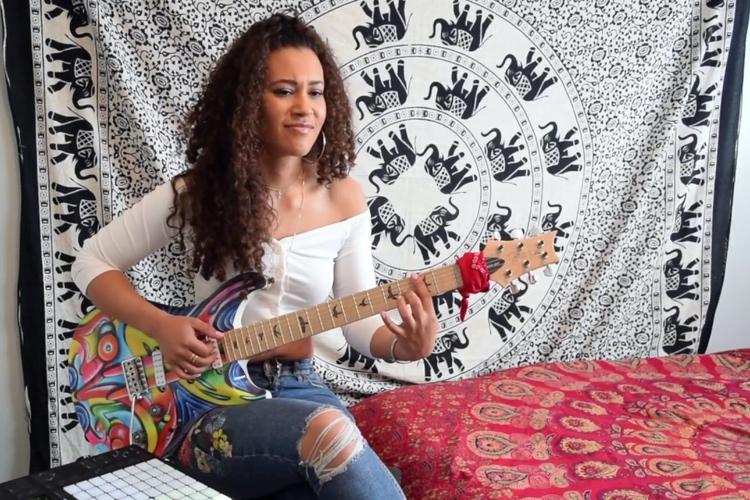 Soloing Over Chord Changes with Francesca Simone | Lessonface
