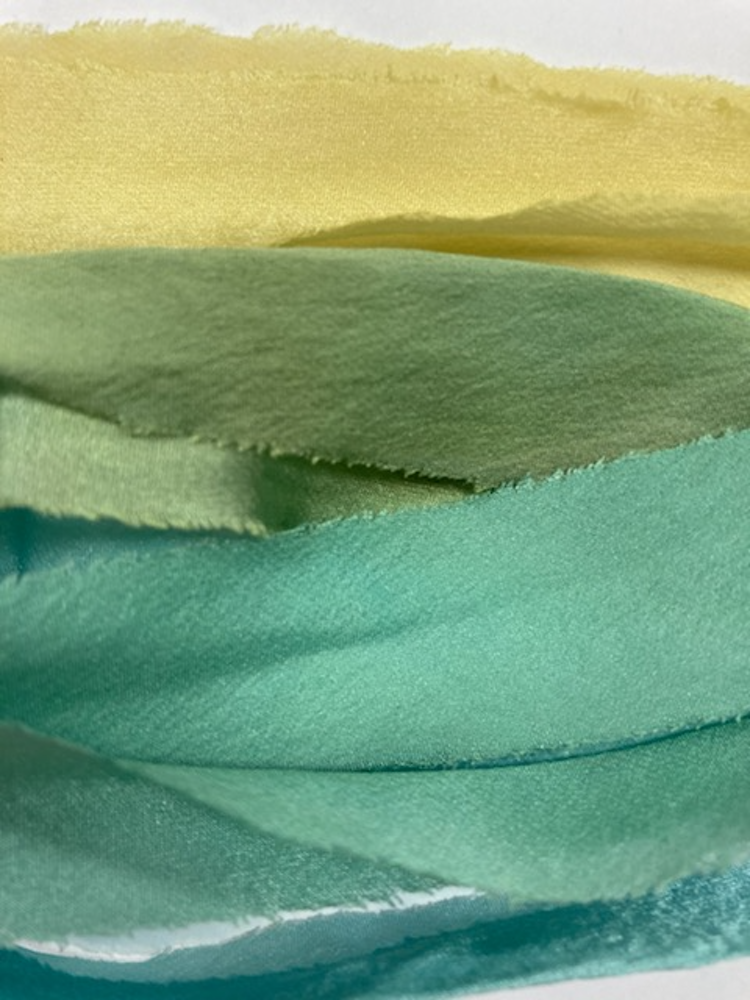 From Blue to Yellow with Fresh Indigo | Lessonface