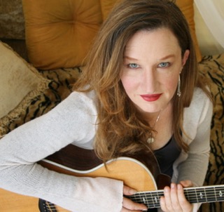 Easy Guitar with Lisa McCormick | Lessonface